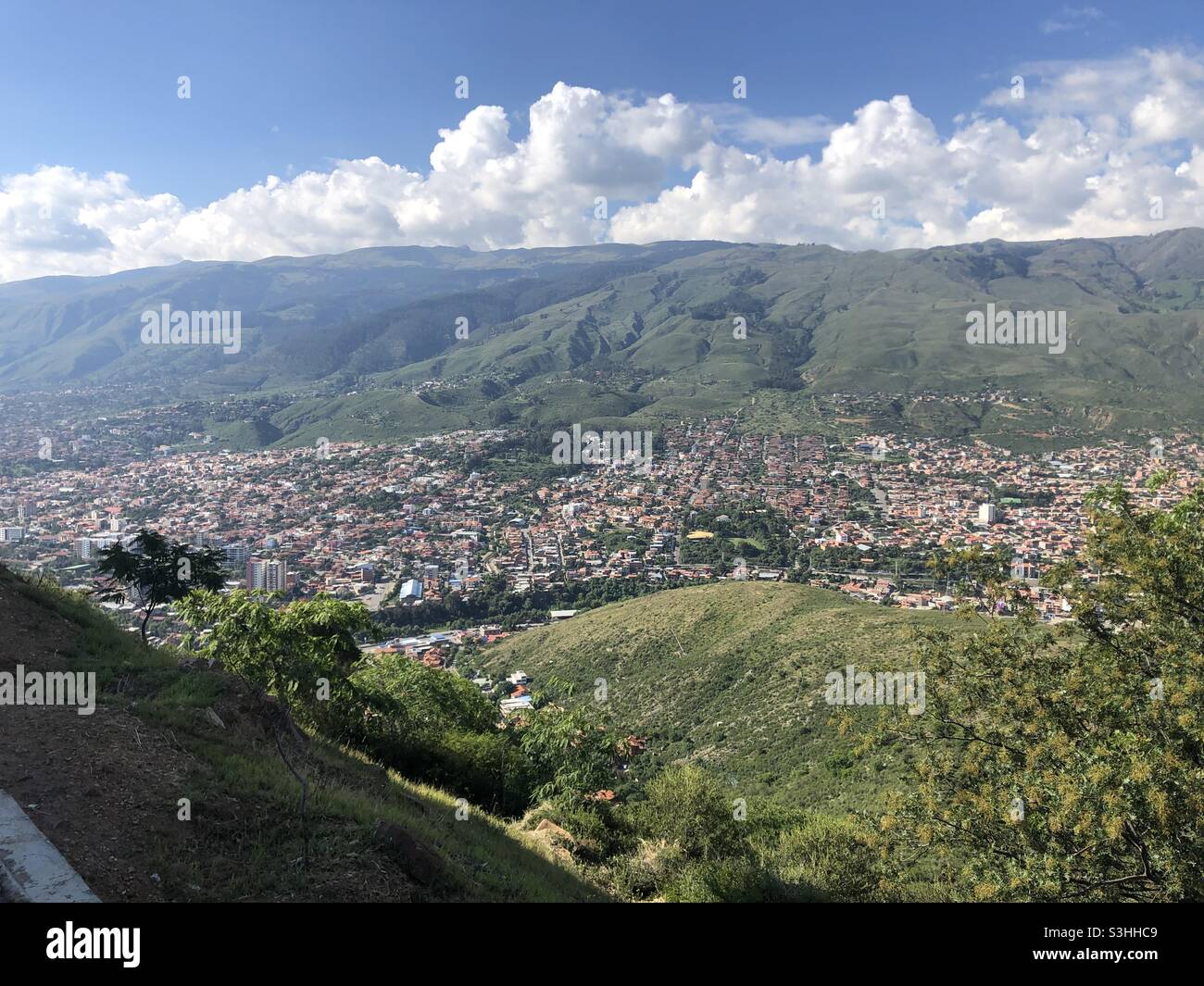 Cochabamba Mountains High Resolution Stock Photography and Images - Alamy