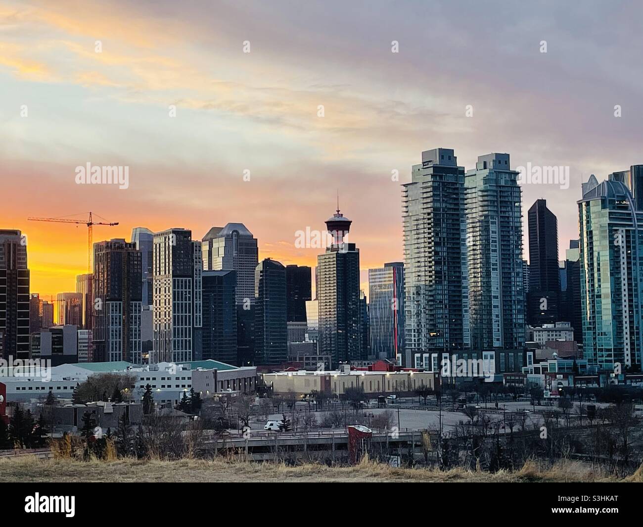 Calgary sunset hi-res stock photography and images - Alamy