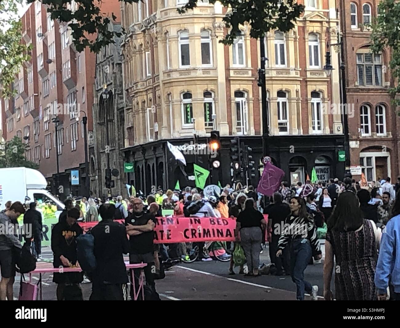 Xr protest london hi-res stock photography and images - Alamy