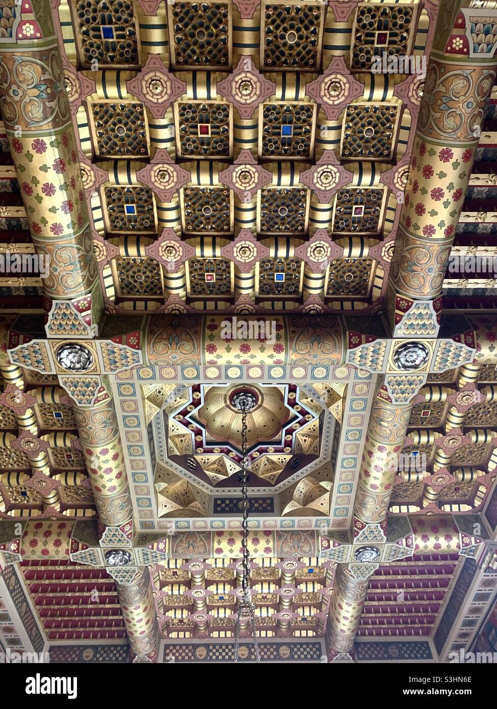 Decorative ceiling at Cardiff castle Stock Photo - Alamy