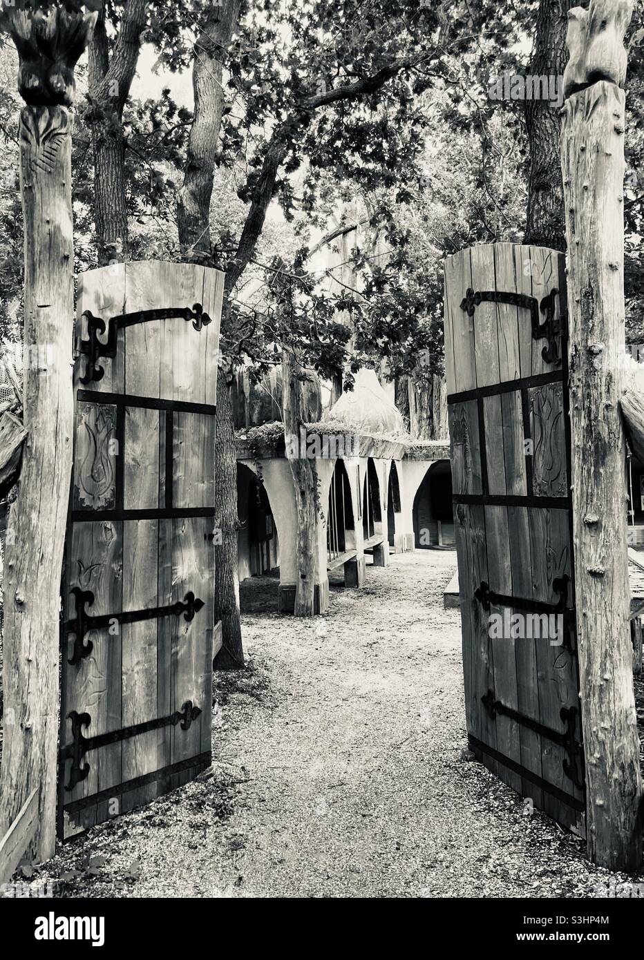 Old opening Gate Stock Photo - Alamy