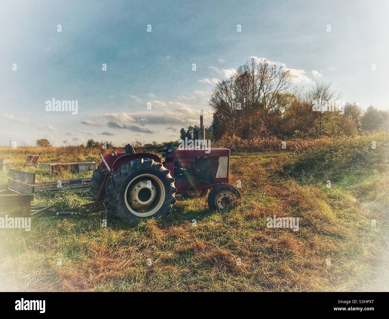 Little red tractor hi-res stock photography and images - Alamy
