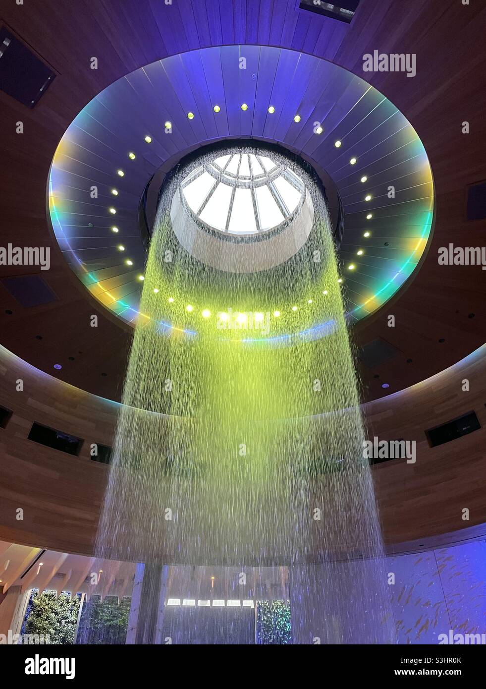 Lit waterfall hi-res stock photography and images - Alamy