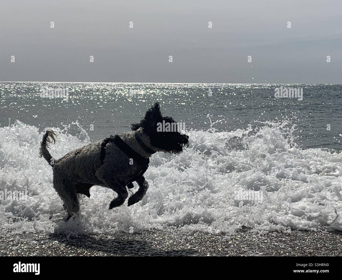Wave doodle hi-res stock photography and images - Alamy