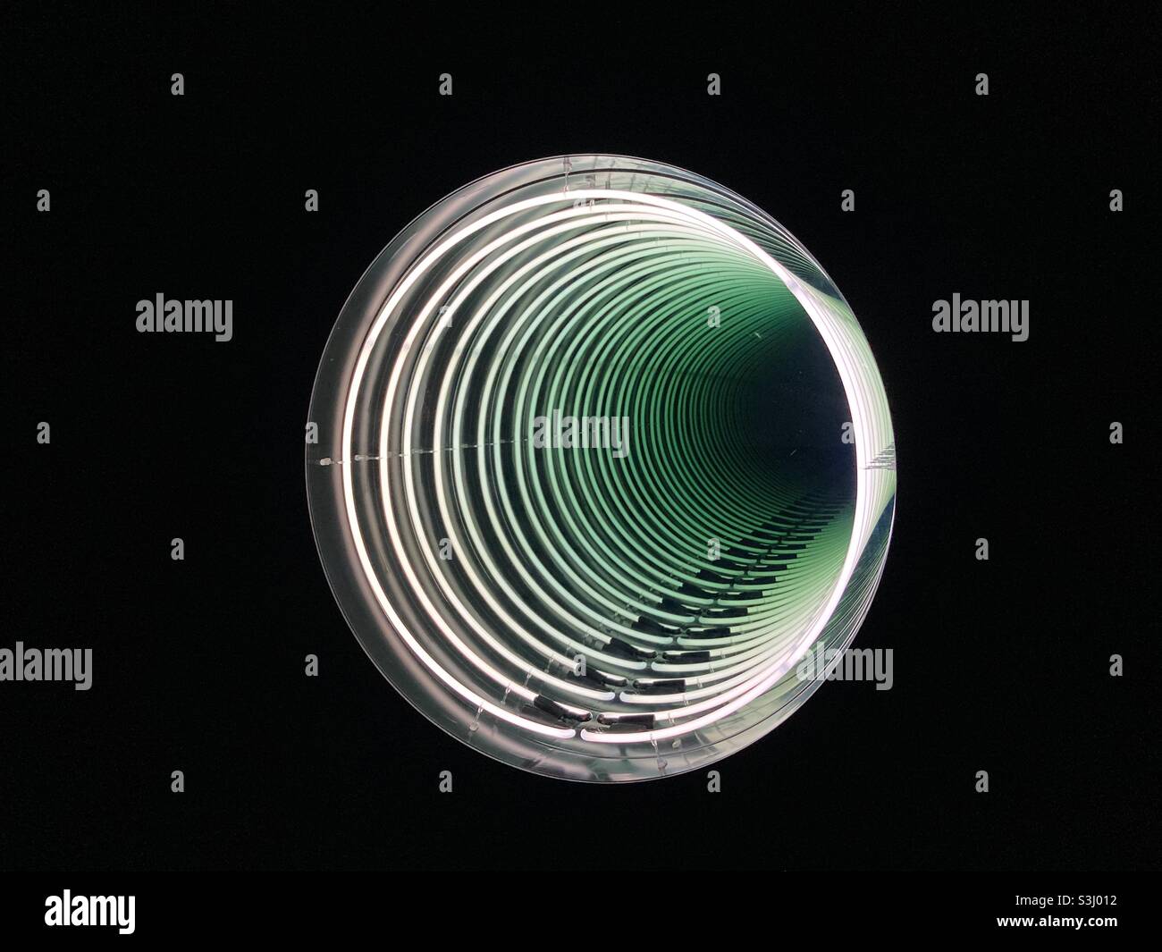 Fluorescent white hi-res stock photography and images - Alamy