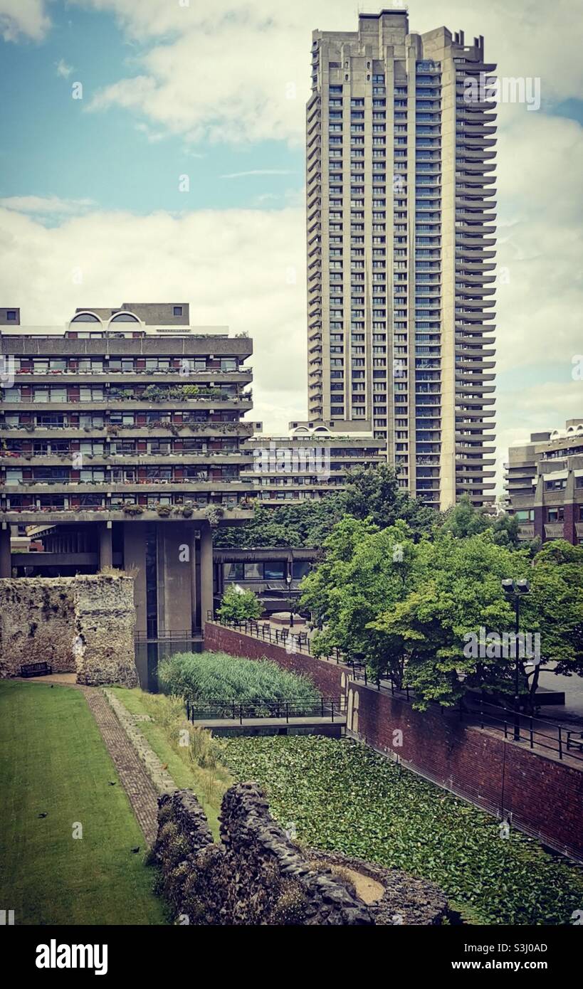 Architecture of the Barbican Stock Photo - Alamy