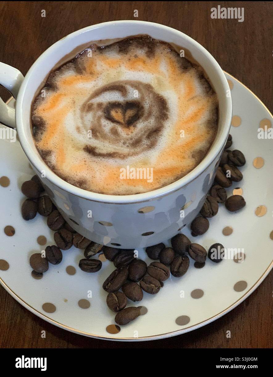 Autumn latte hi-res stock photography and images - Alamy