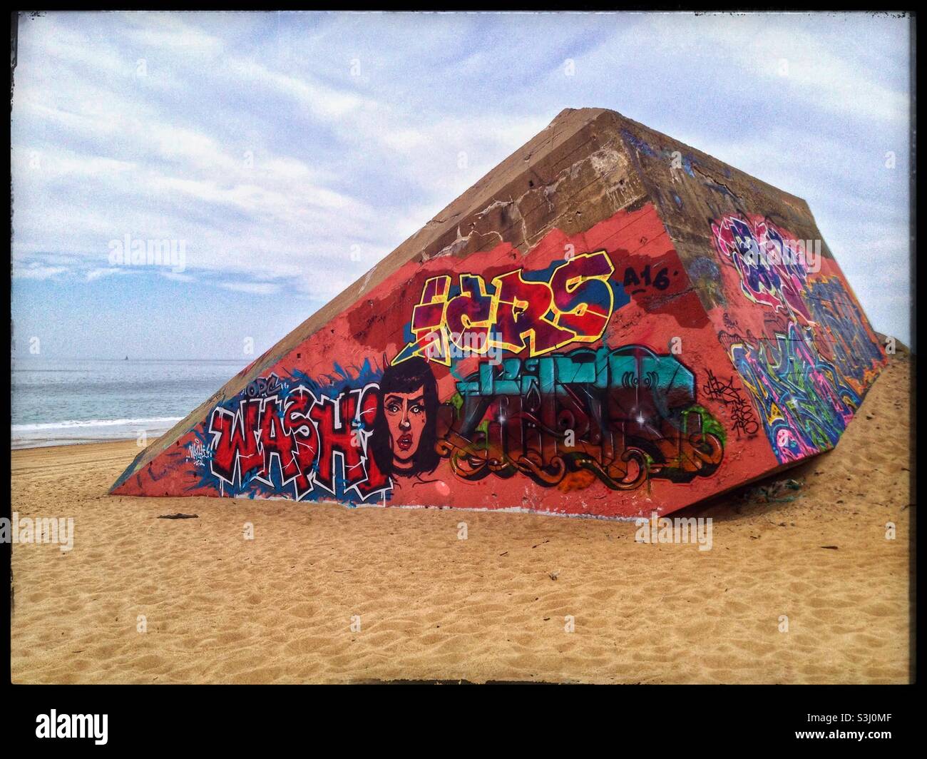 Blockhouse on the beach of Labenne, Les Landes, France Stock Photo - Alamy