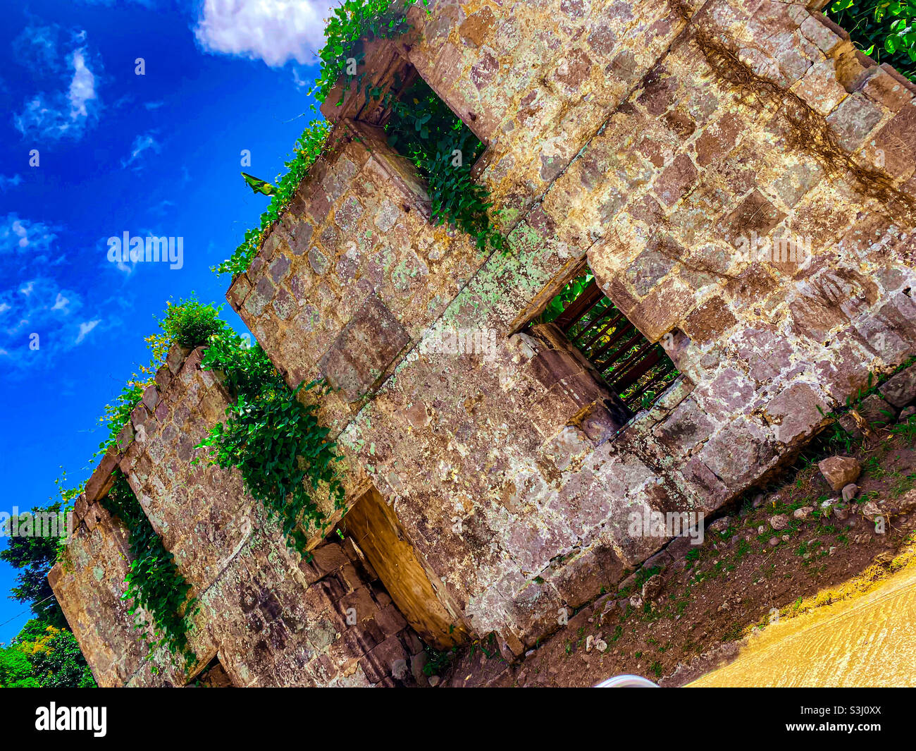 Go ruin hi-res stock photography and images - Alamy