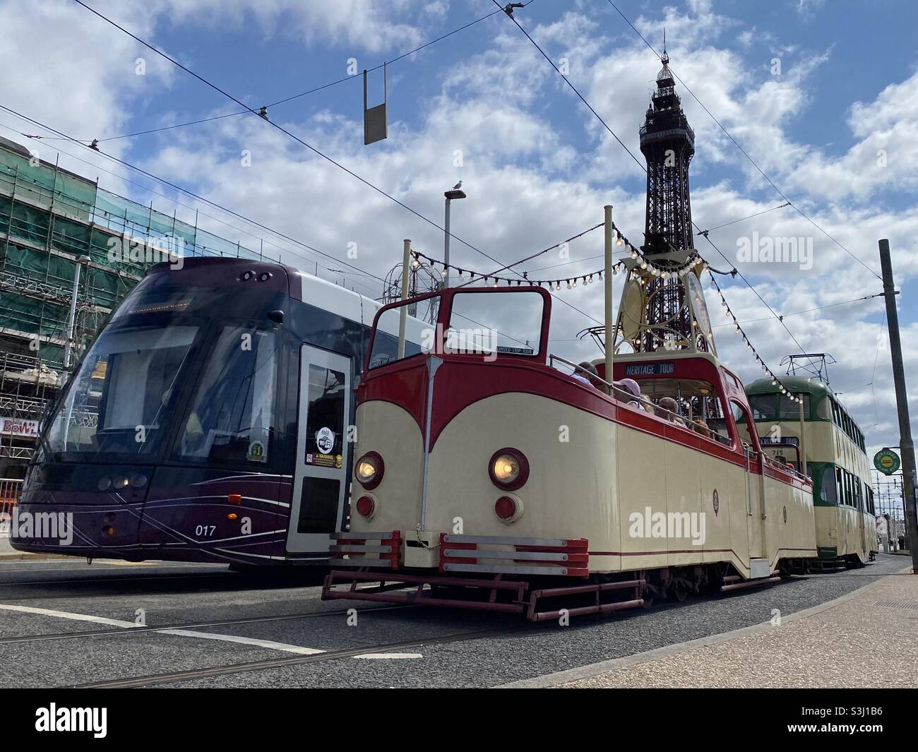 Old blackpool tram hi-res stock photography and images - Alamy