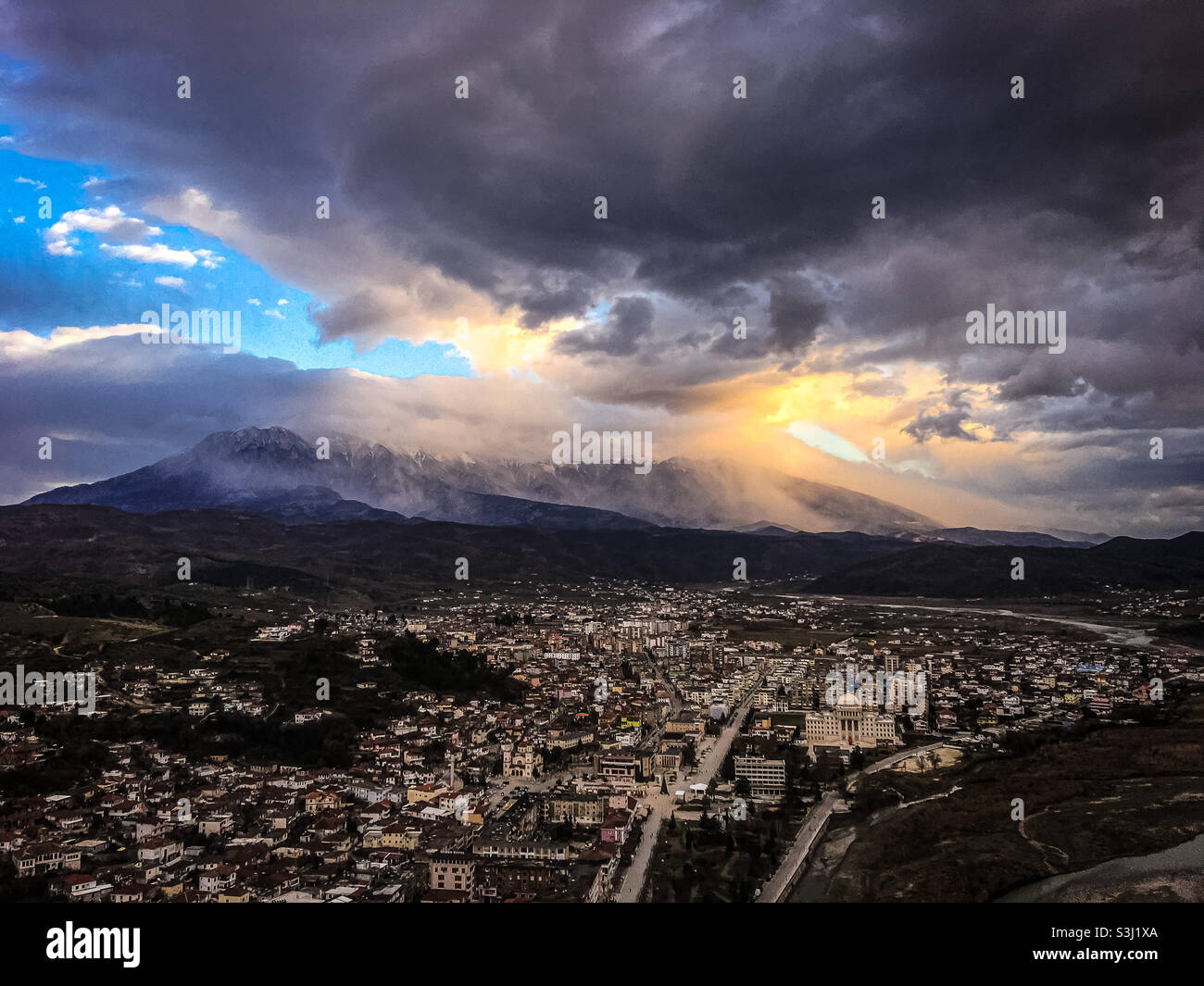 Tomor mountain hi-res stock photography and images - Alamy