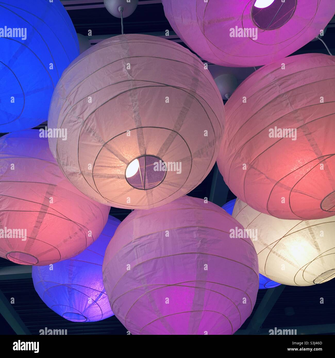 Paper lamps hi-res stock photography and images - Alamy