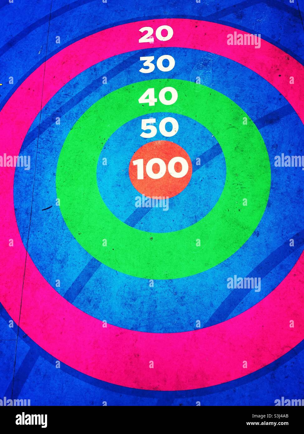 Colorful target with scoring numbers Stock Photo - Alamy
