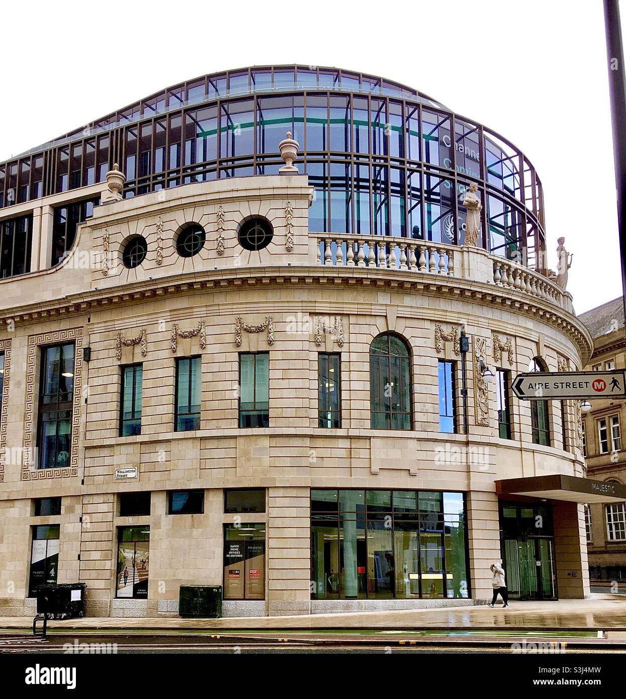 Channel 4tv hi-res stock photography and images - Alamy