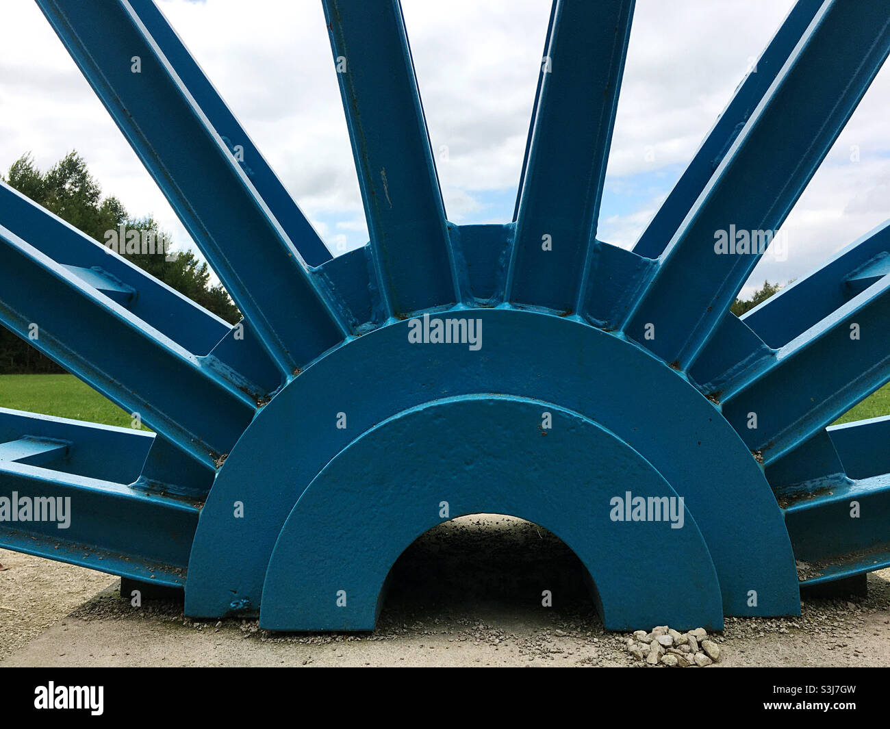 Pit wheel hi-res stock photography and images - Alamy