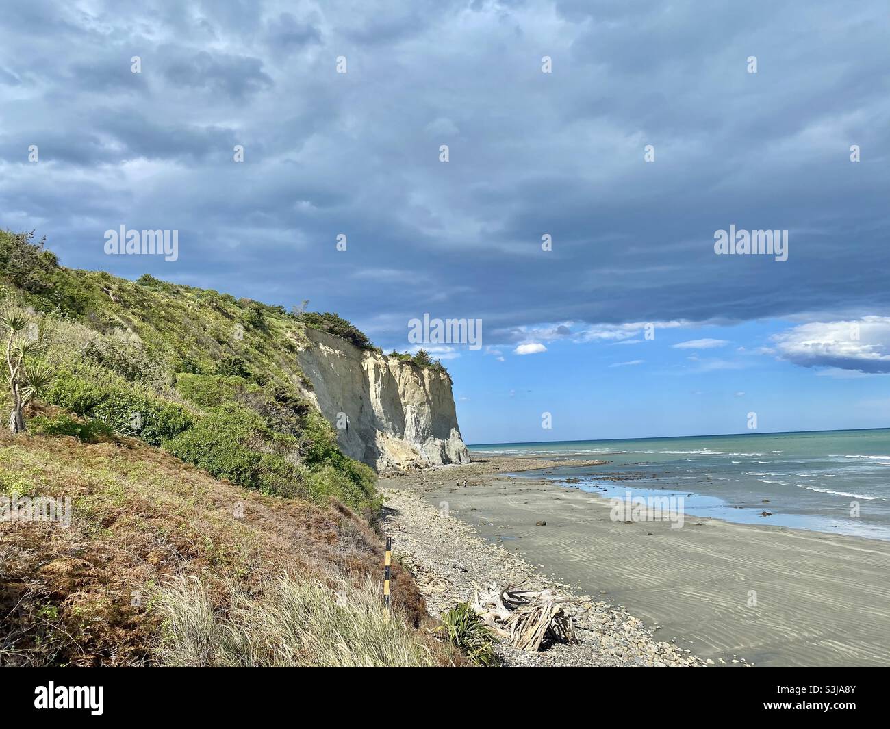Motunau beach hi-res stock photography and images - Alamy