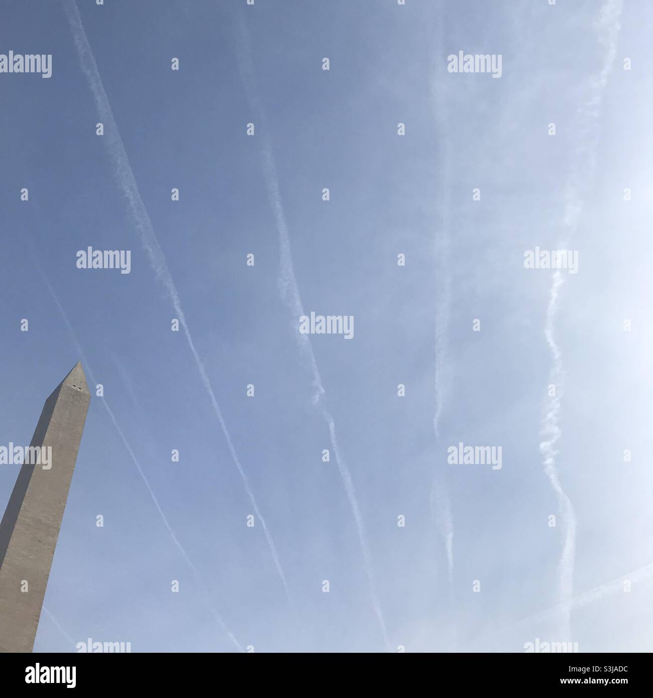 Washington dc sky hi-res stock photography and images - Alamy