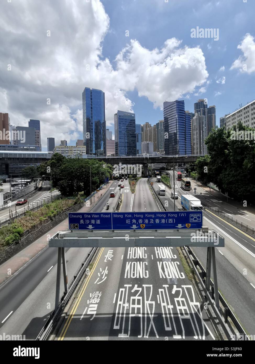 Driving to Kowloon in Hong Kong Stock Photo - Alamy