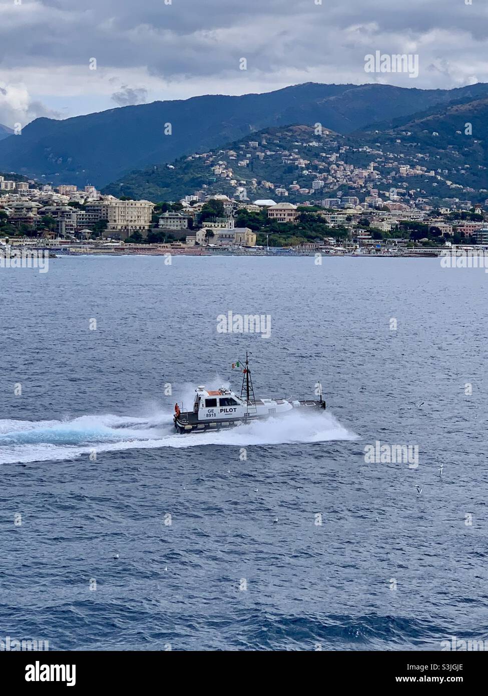 Marine pilots hi-res stock photography and images - Alamy