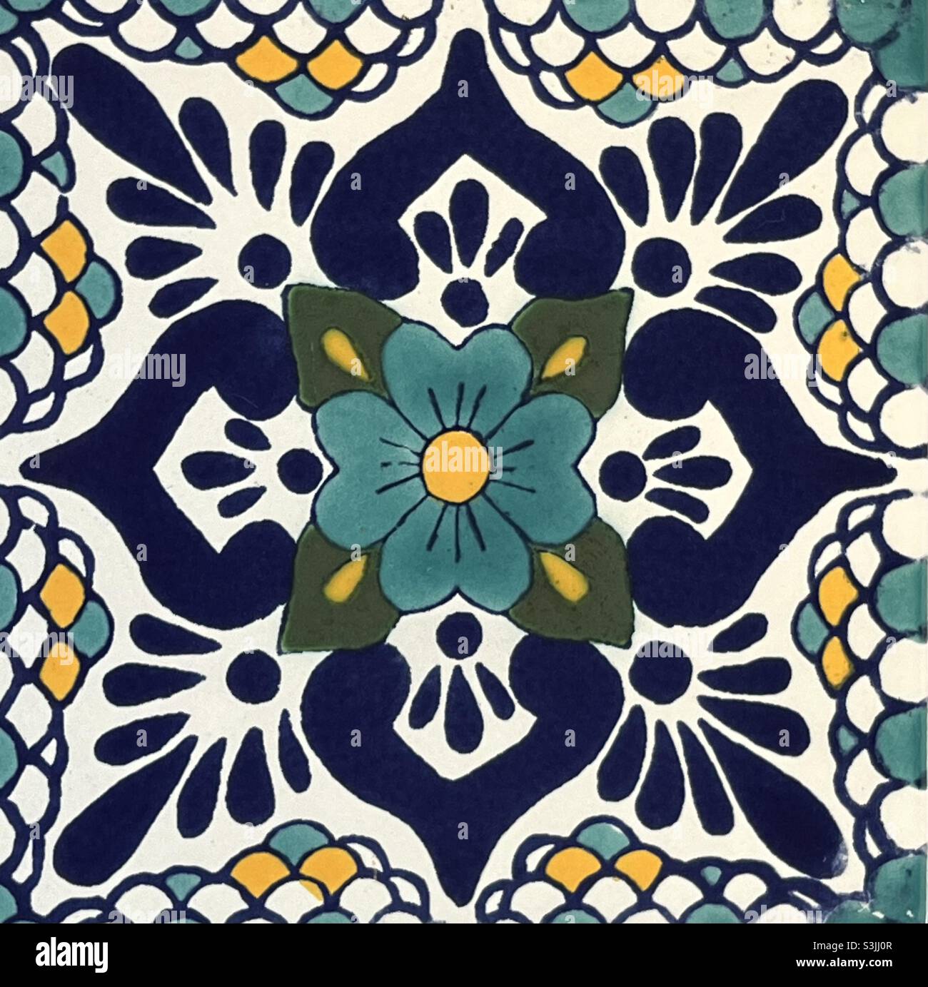 Talavera pottery hi-res stock photography and images - Alamy