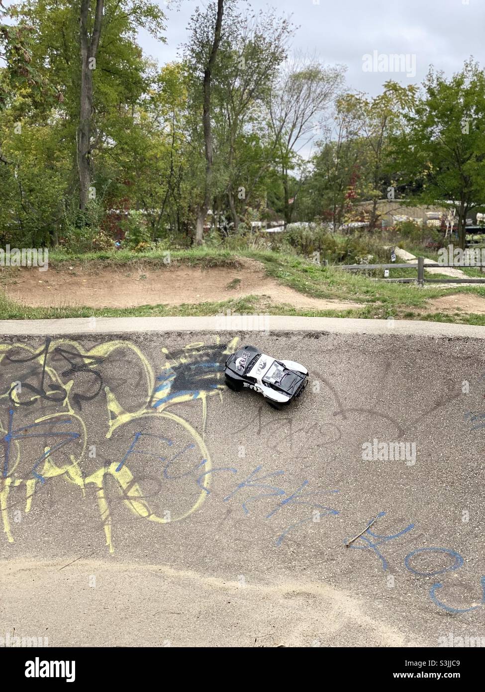 Speed demon hi-res stock photography and images - Alamy