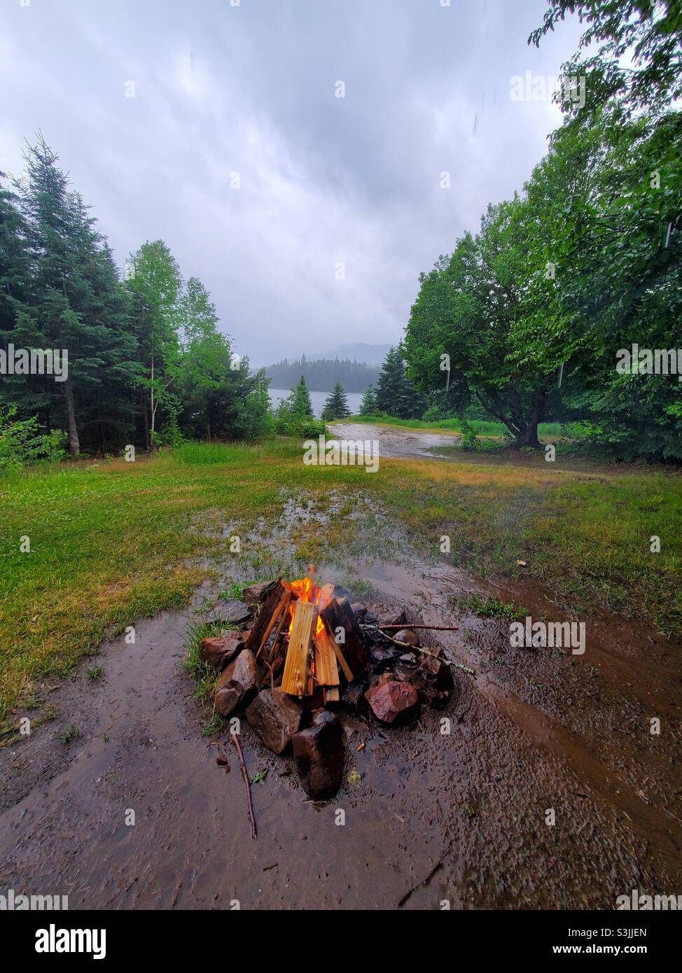 Wet fire hi-res stock photography and images - Alamy