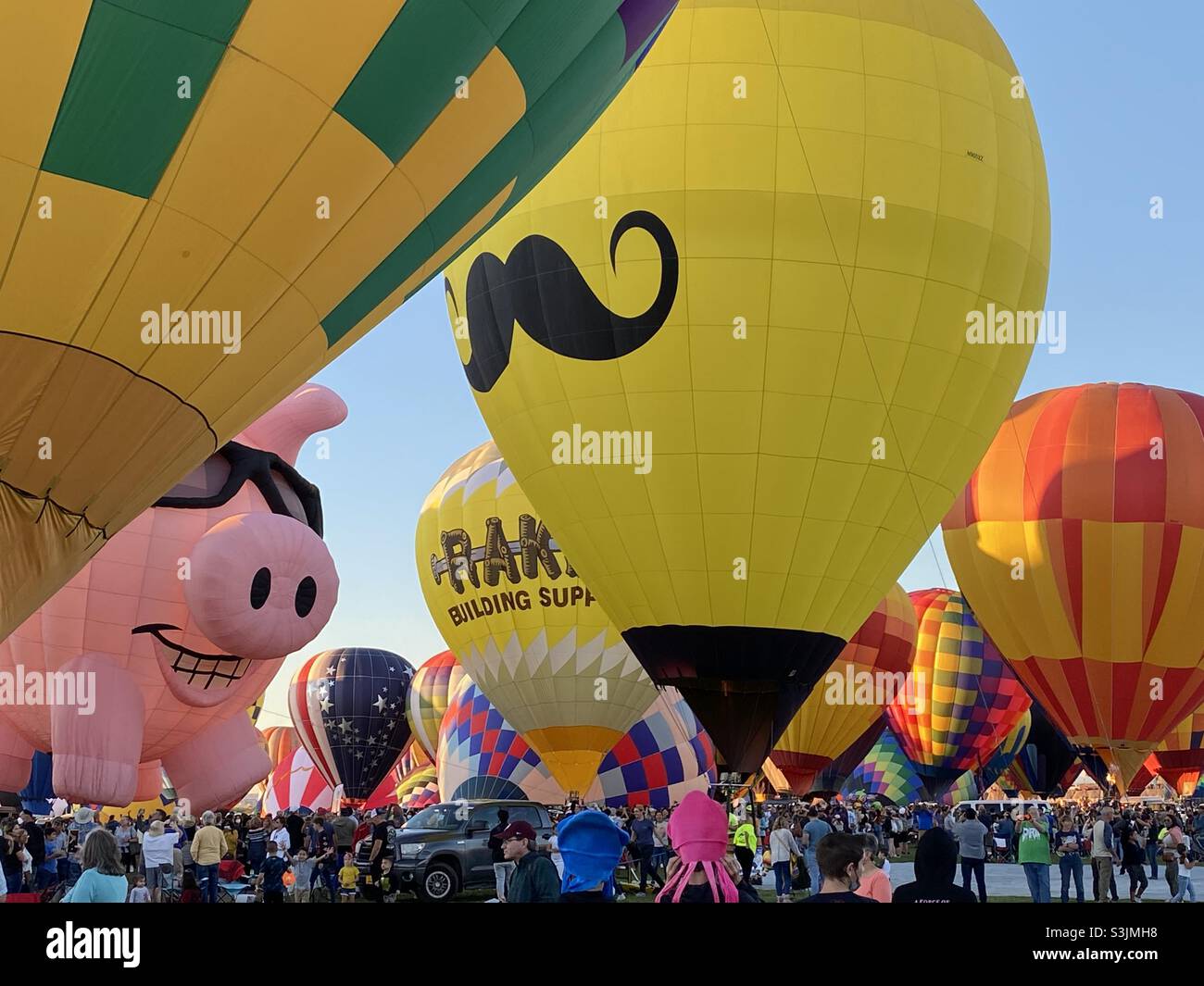 Hot air balloons at the Albuquerque Balloon Fiesta Stock Photo - Alamy