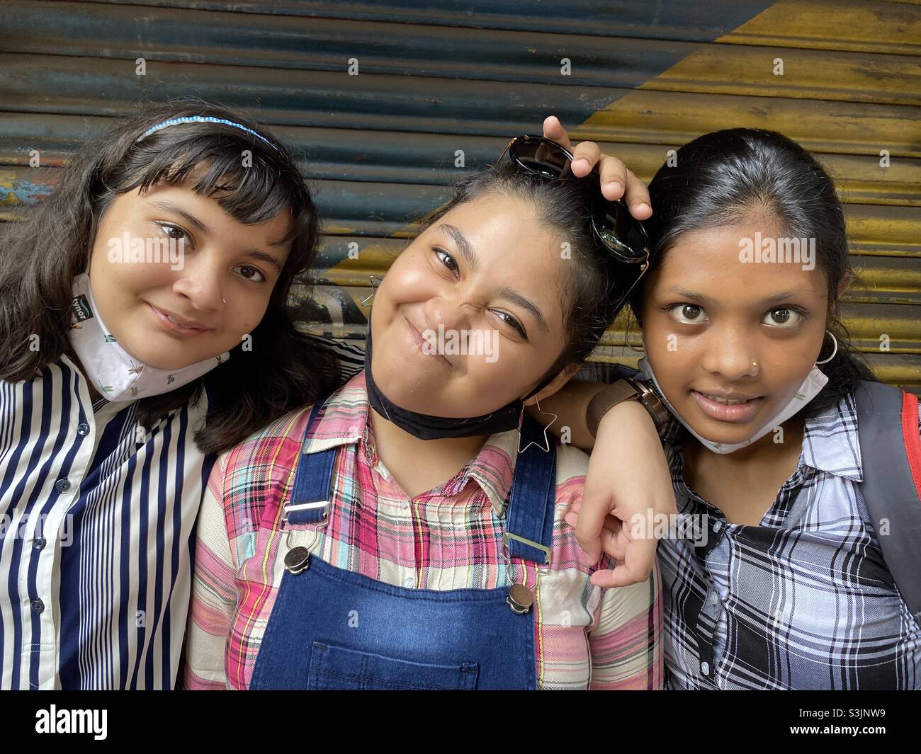 Three Indian teenage girl portraits looking at camera Stock Photo - Alamy