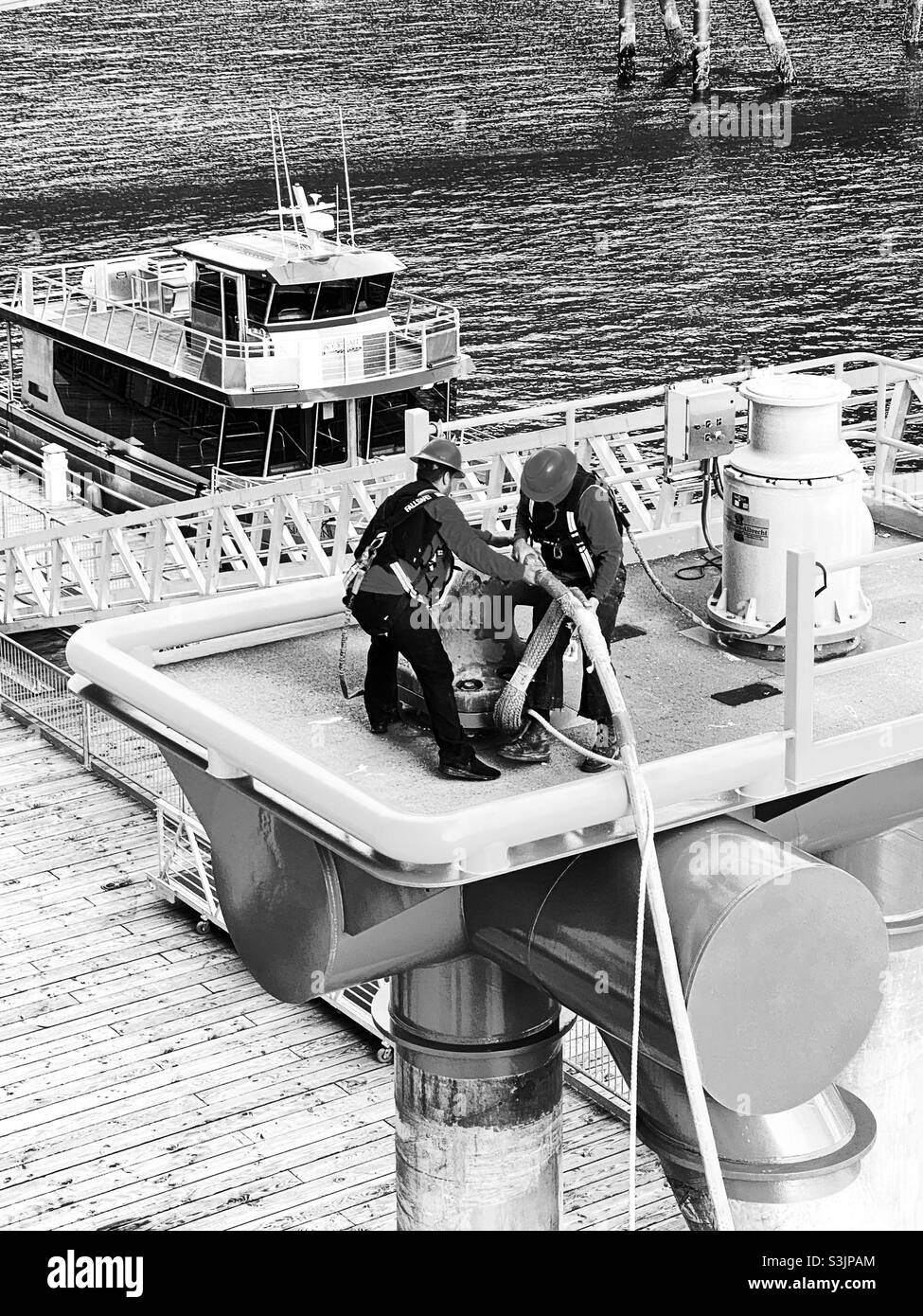 Mooring mooring hi-res stock photography and images - Alamy