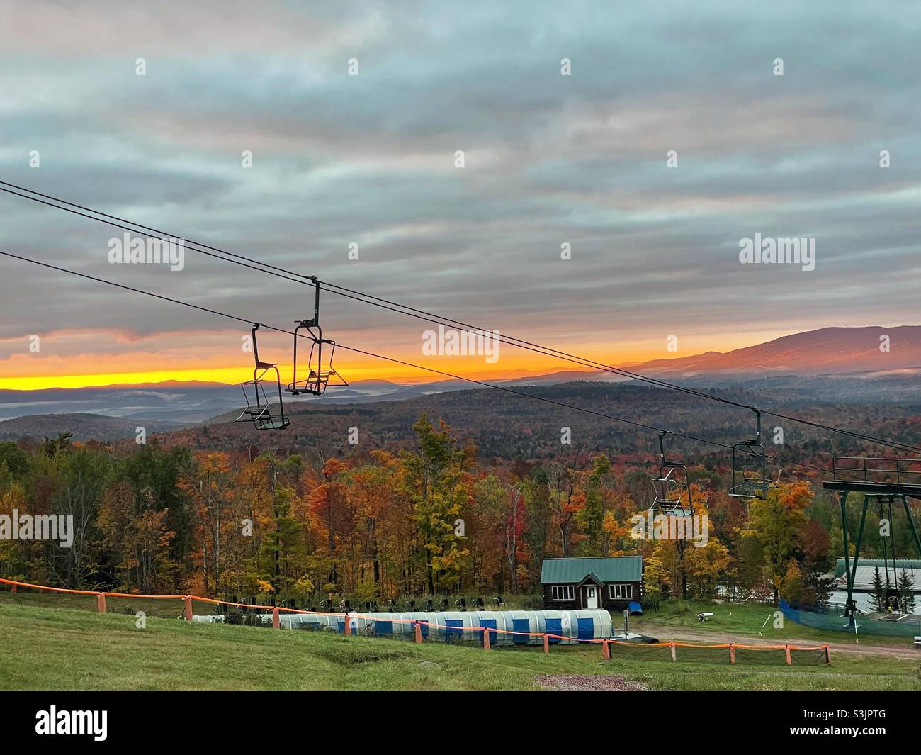 Bromley ski resort hi-res stock photography and images - Alamy Bromley ski resort hi-res stock photography and images - Alamy