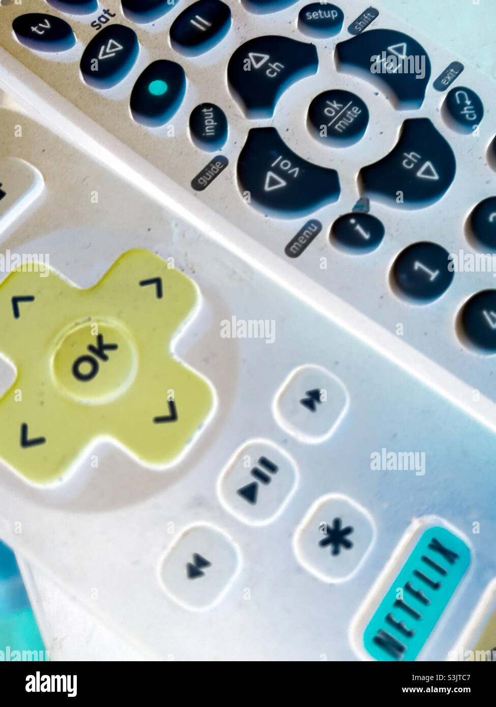 Smart tv remote netflix hi-res stock photography and images - Alamy