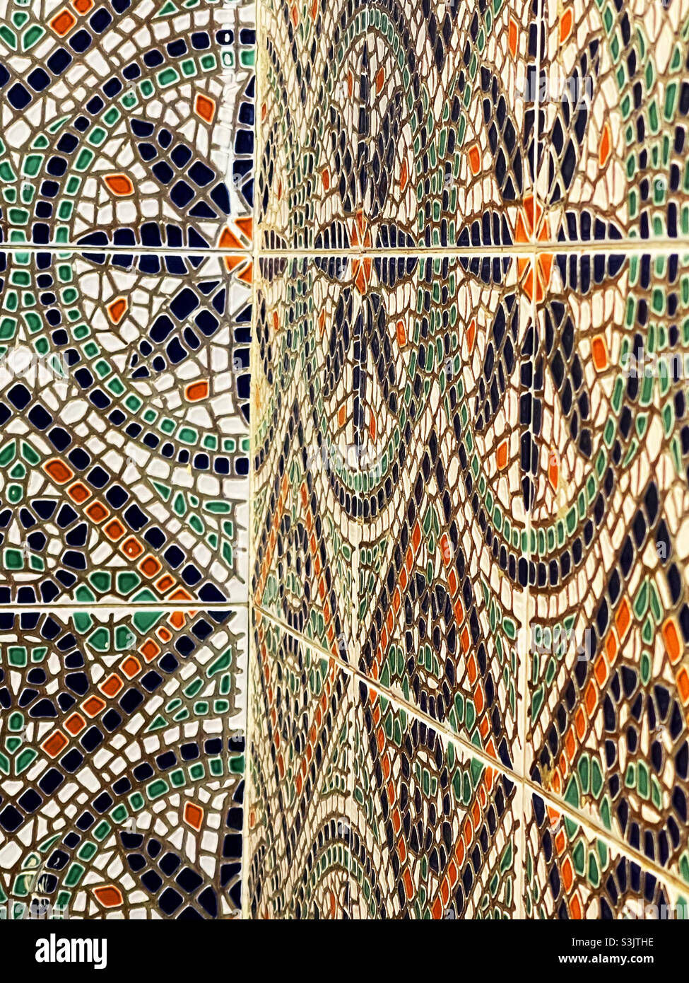 Wall ceramics hi-res stock photography and images - Alamy