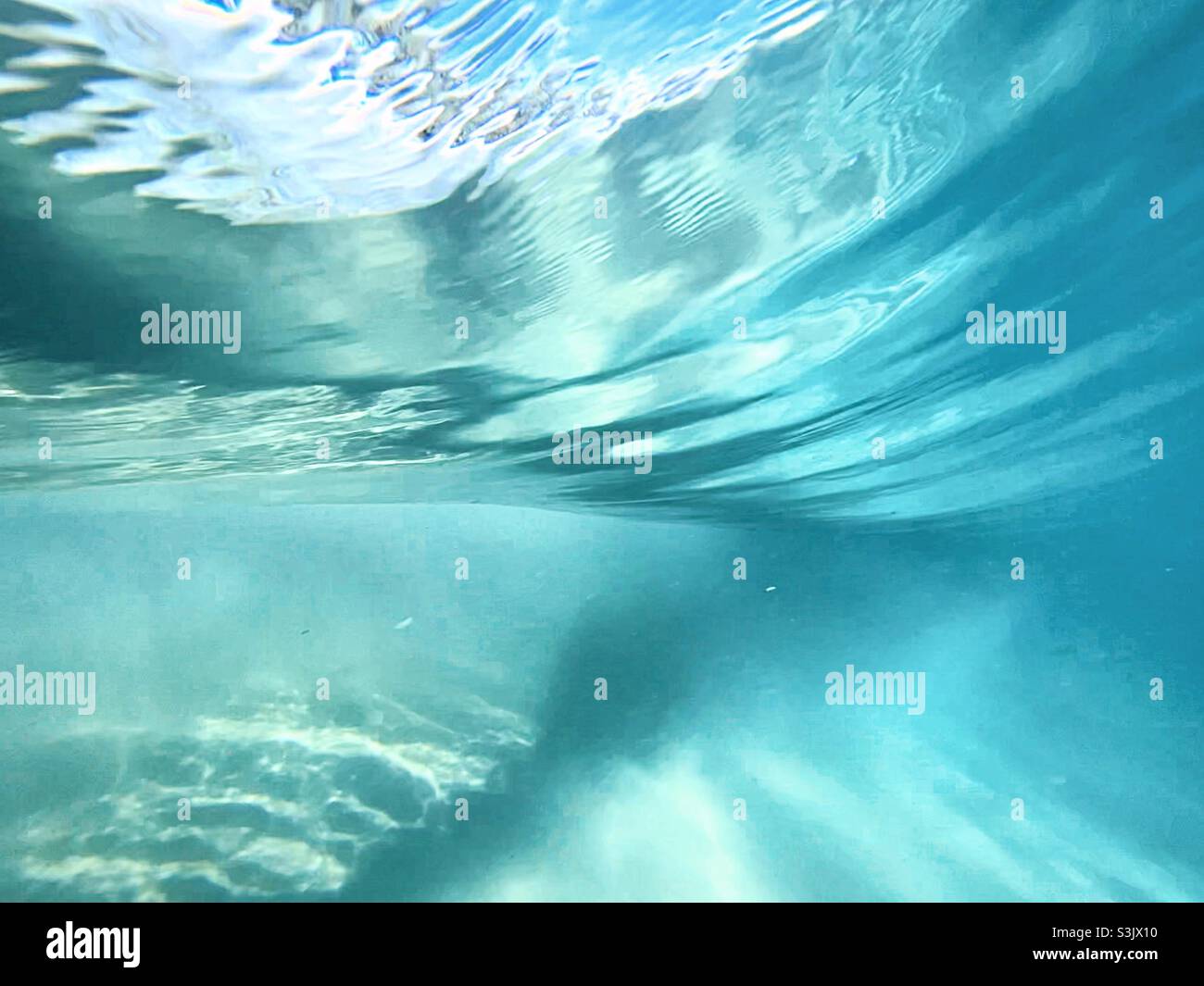 Roll wave hi-res stock photography and images - Alamy