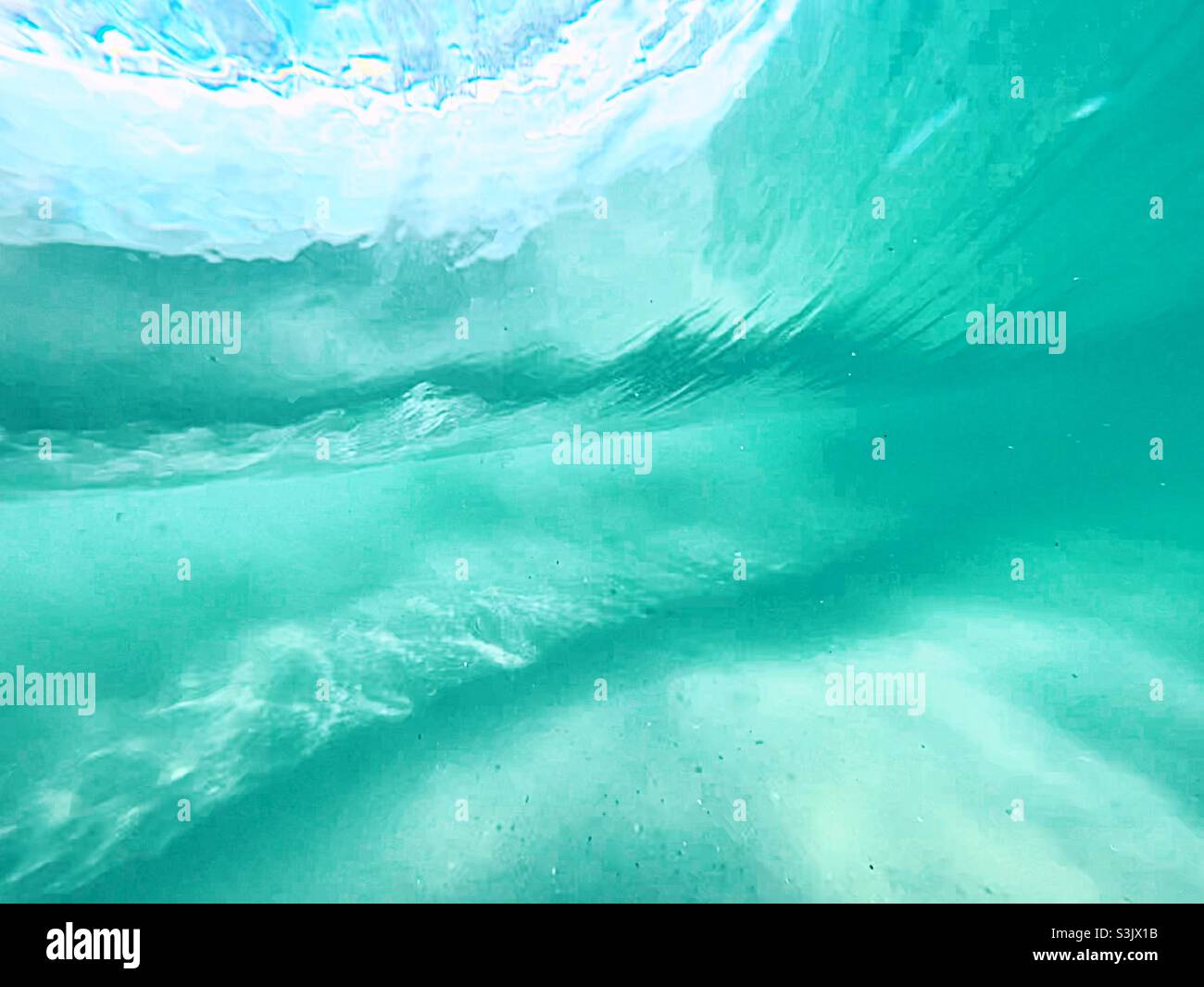 Roll wave hi-res stock photography and images - Alamy