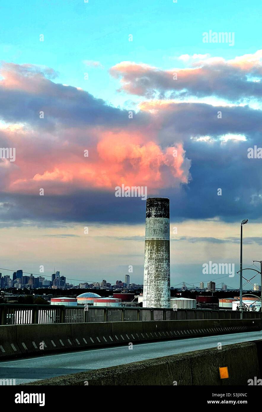 Atomic age hi-res stock photography and images - Alamy