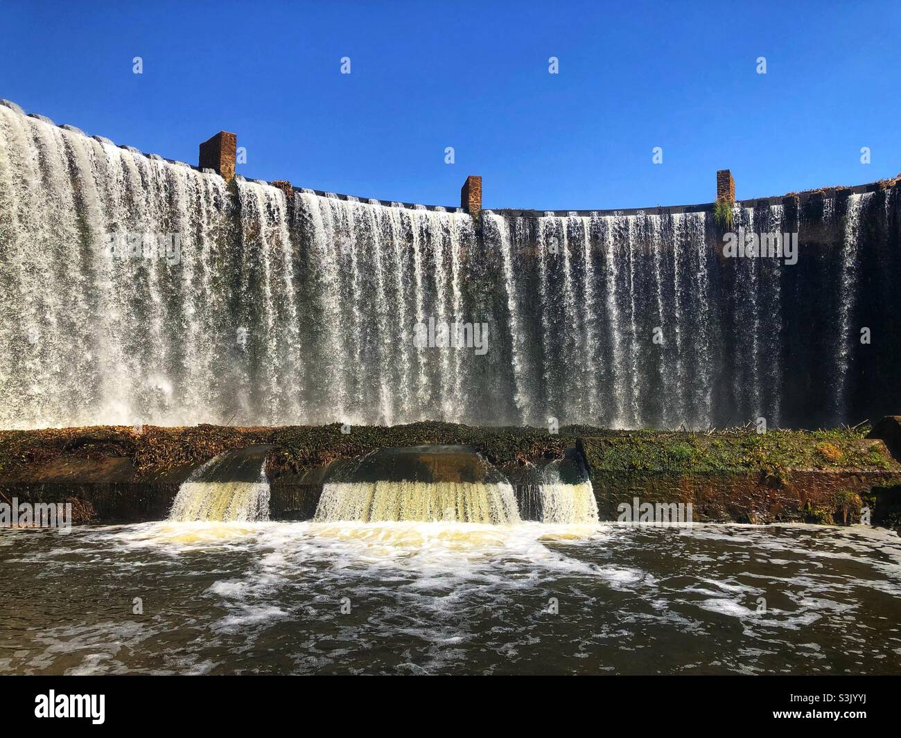 Cradle moon lakeside lodge hi-res stock photography and images - Alamy