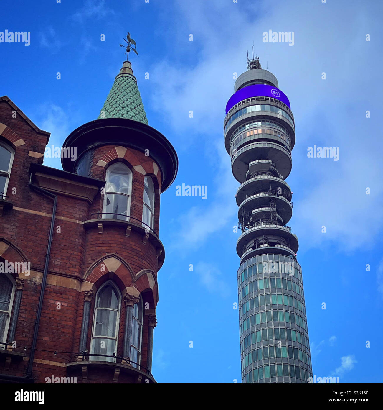 Tower of london cloudy hi-res stock photography and images - Alamy