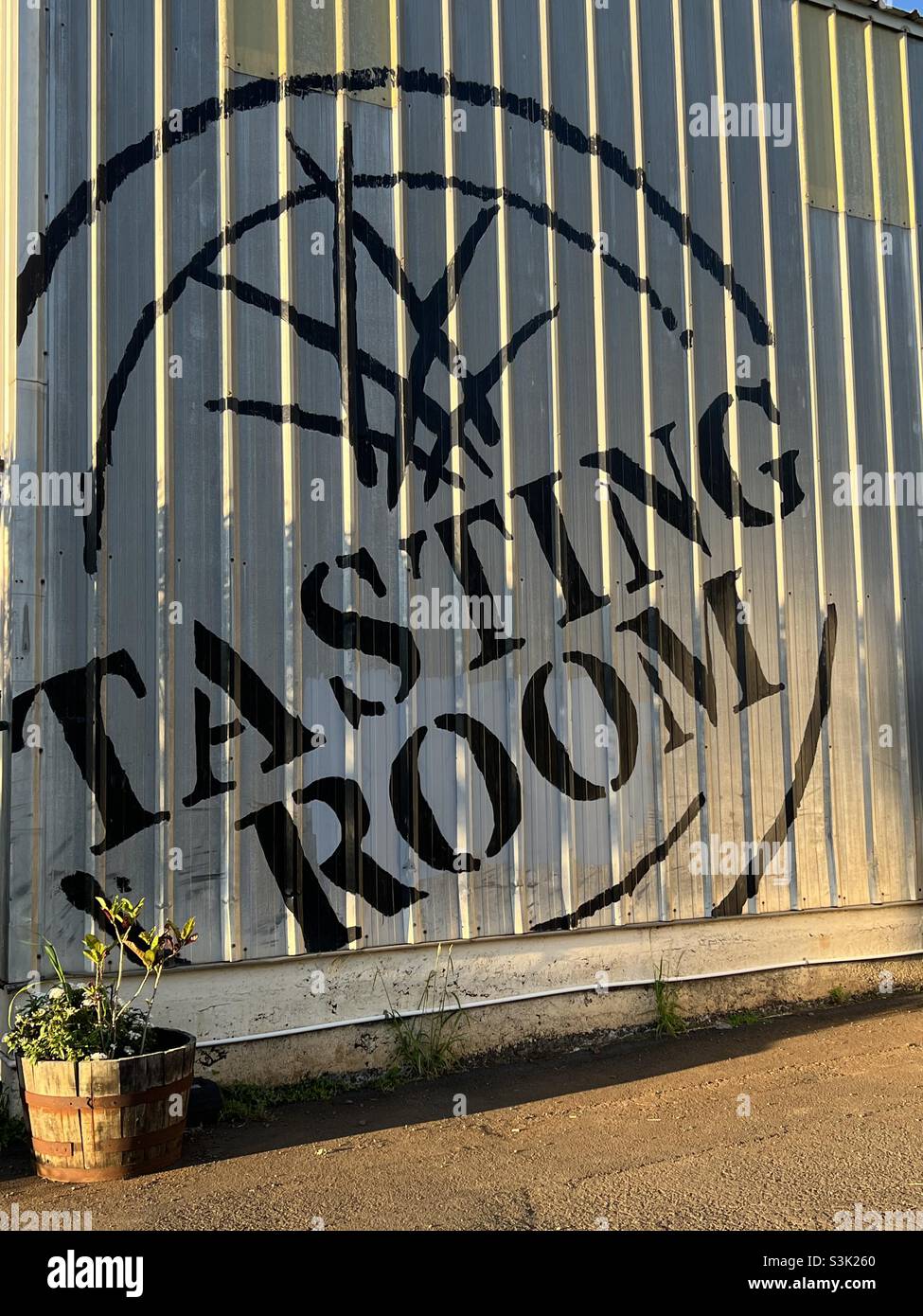 Food tasting sign hi-res stock photography and images - Alamy