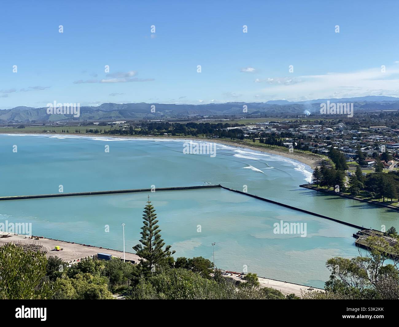 Gisborne new zealand hi-res stock photography and images - Alamy