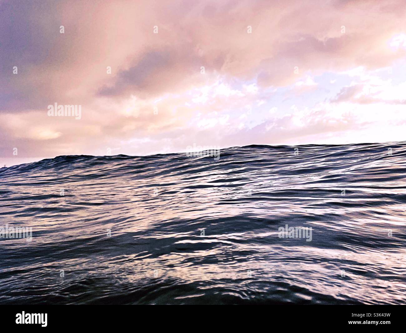 Peaceful wave hi-res stock photography and images - Alamy