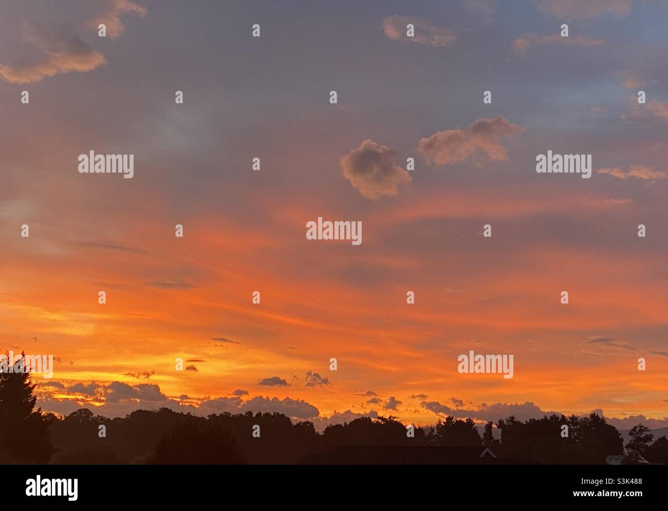 Breathtaking sunrise hi-res stock photography and images - Alamy