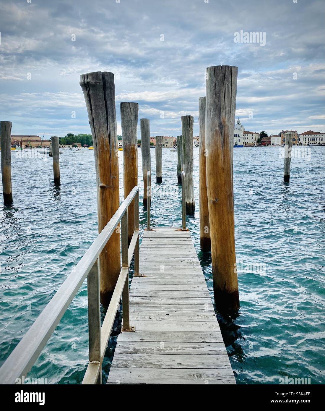 Pier and pilings in the Grand Canal in Venice, Italy Stock Photo - Alamy