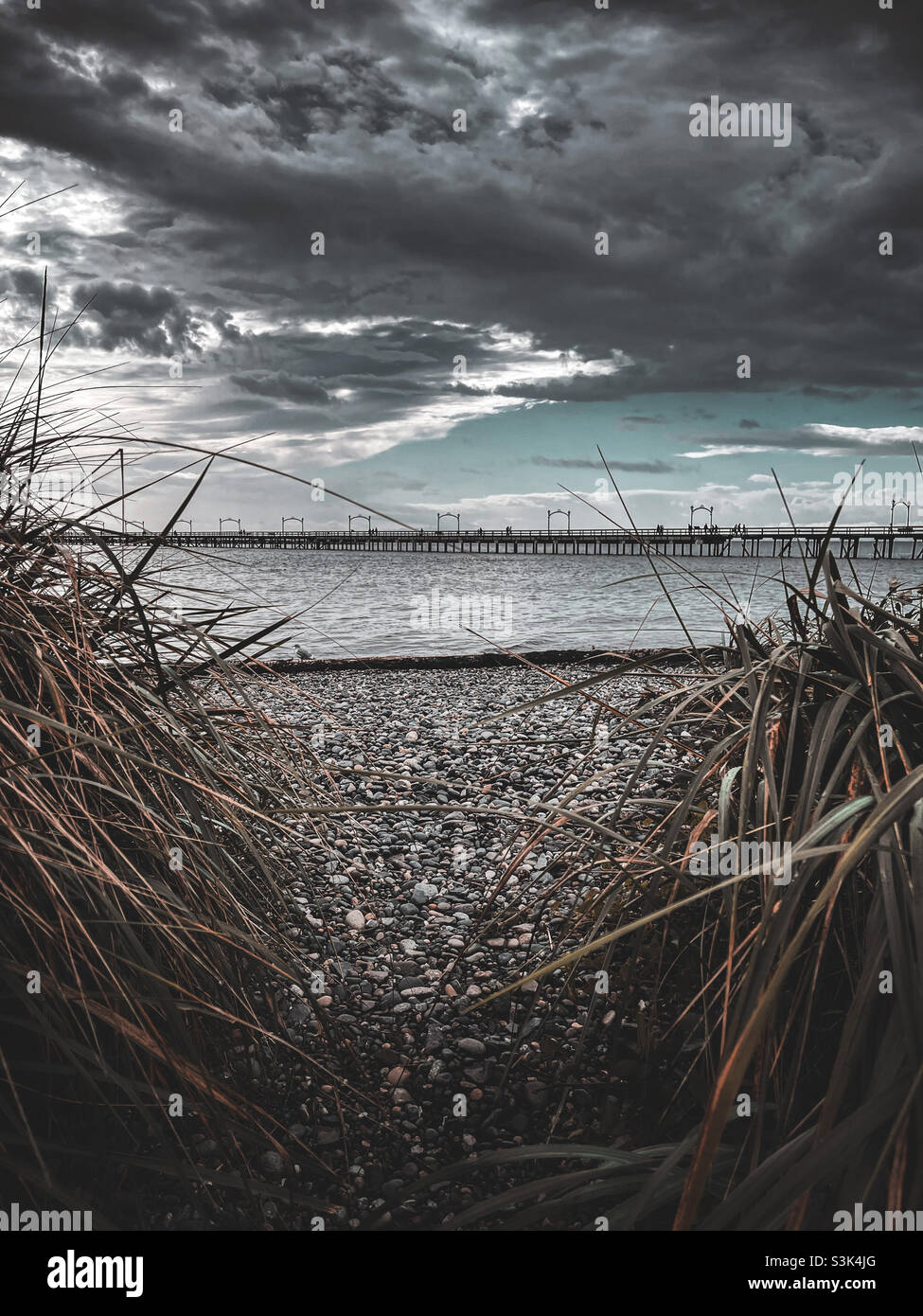 White rock beach hi-res stock photography and images - Alamy