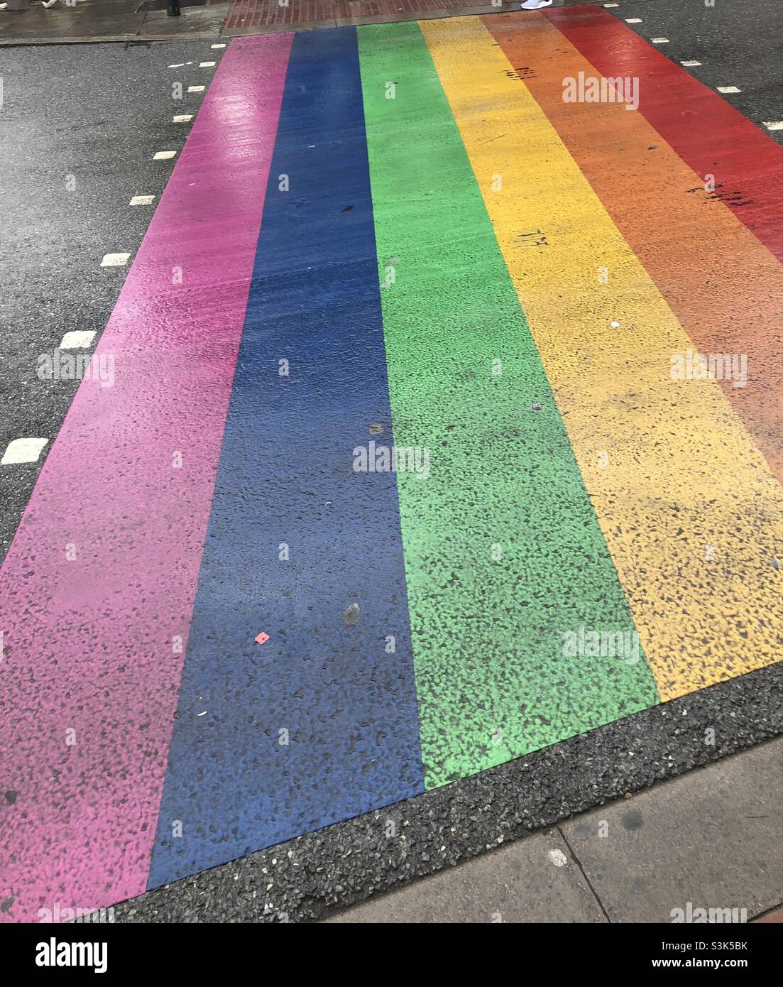Rainbow pedestrian crossing hi-res stock photography and images - Alamy