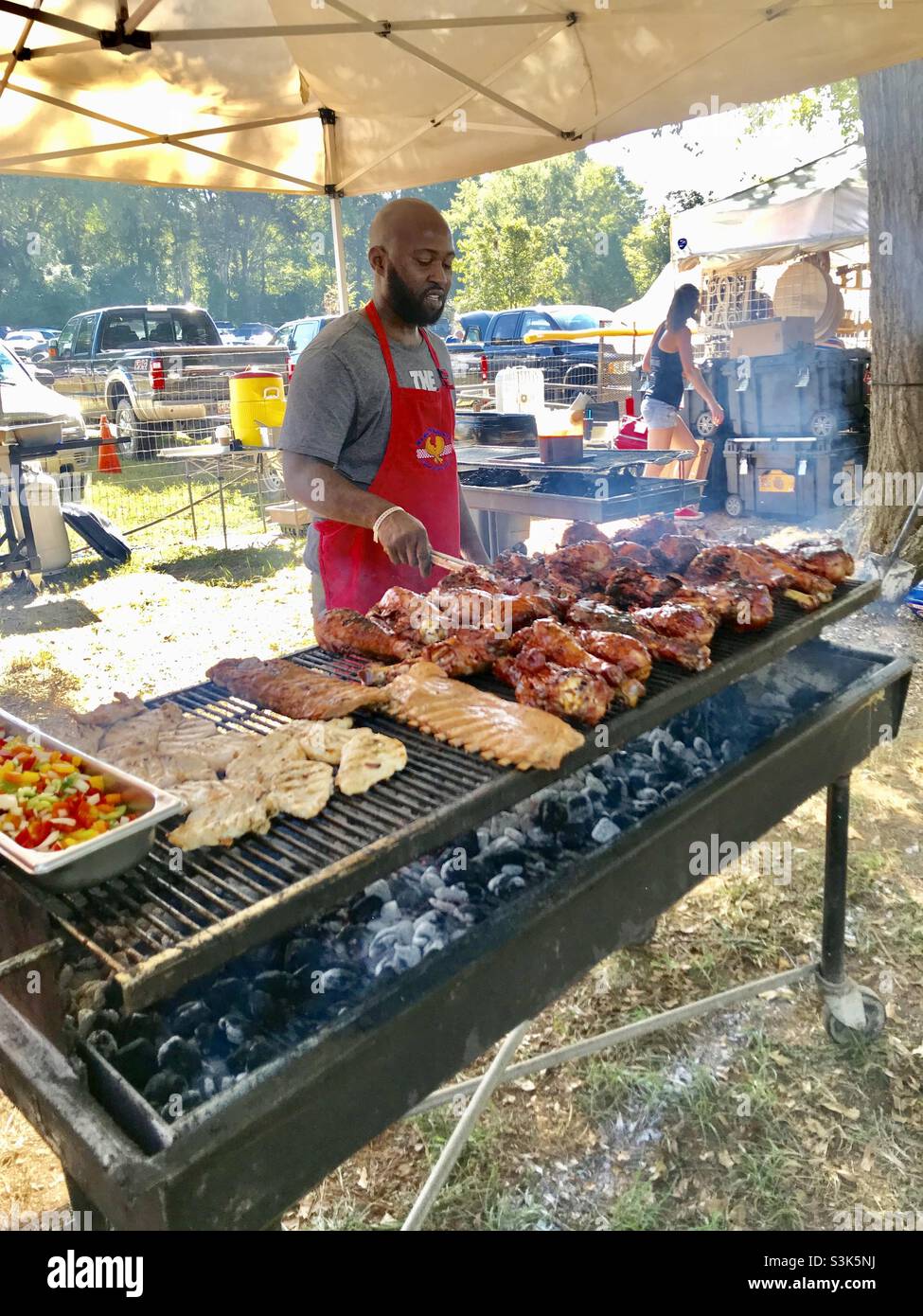 Outdoor barbecue vendor High Resolution Stock Photography and Images ...