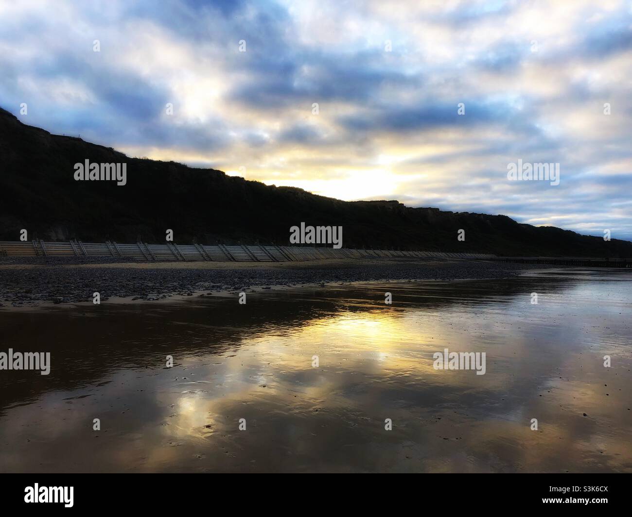 Overstrand hi-res stock photography and images - Alamy