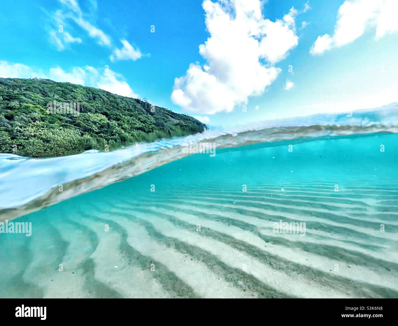 Surf lines hi-res stock photography and images - Alamy