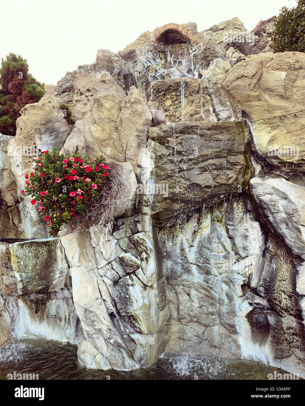 September, 2021, landscape by the swimming pool, Madonna Inn, San Luis ...