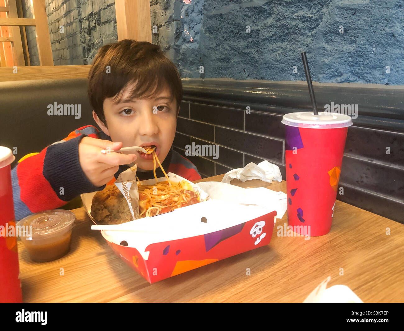 Jollibee High Resolution Stock Photography and Images - Alamy