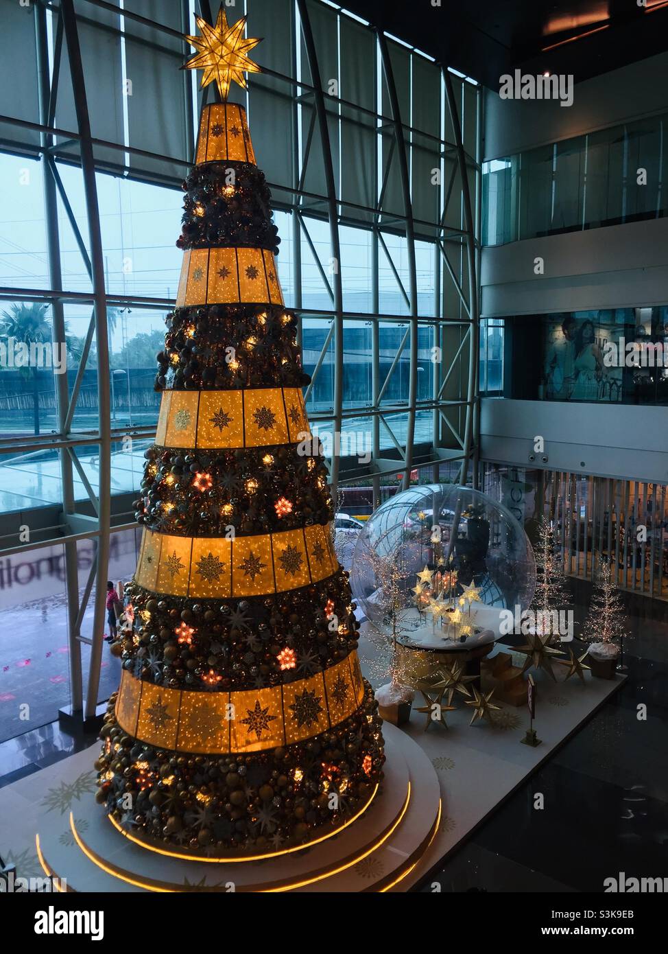 Christmas is all around hi-res stock photography and images - Alamy